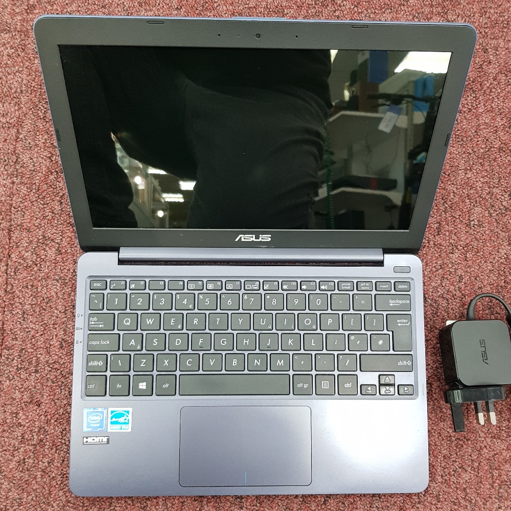 Asus Laptop - Own4Less